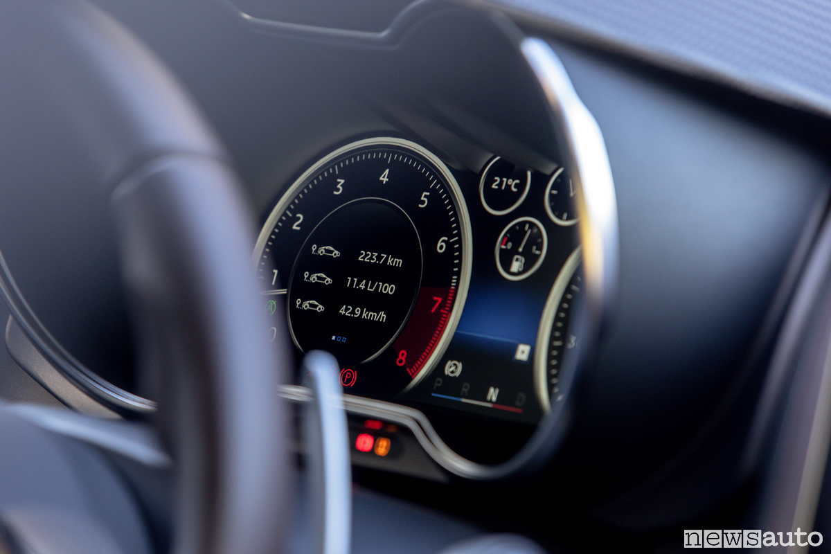 Alpine A110 GT, prova su strada come va | newsauto.it