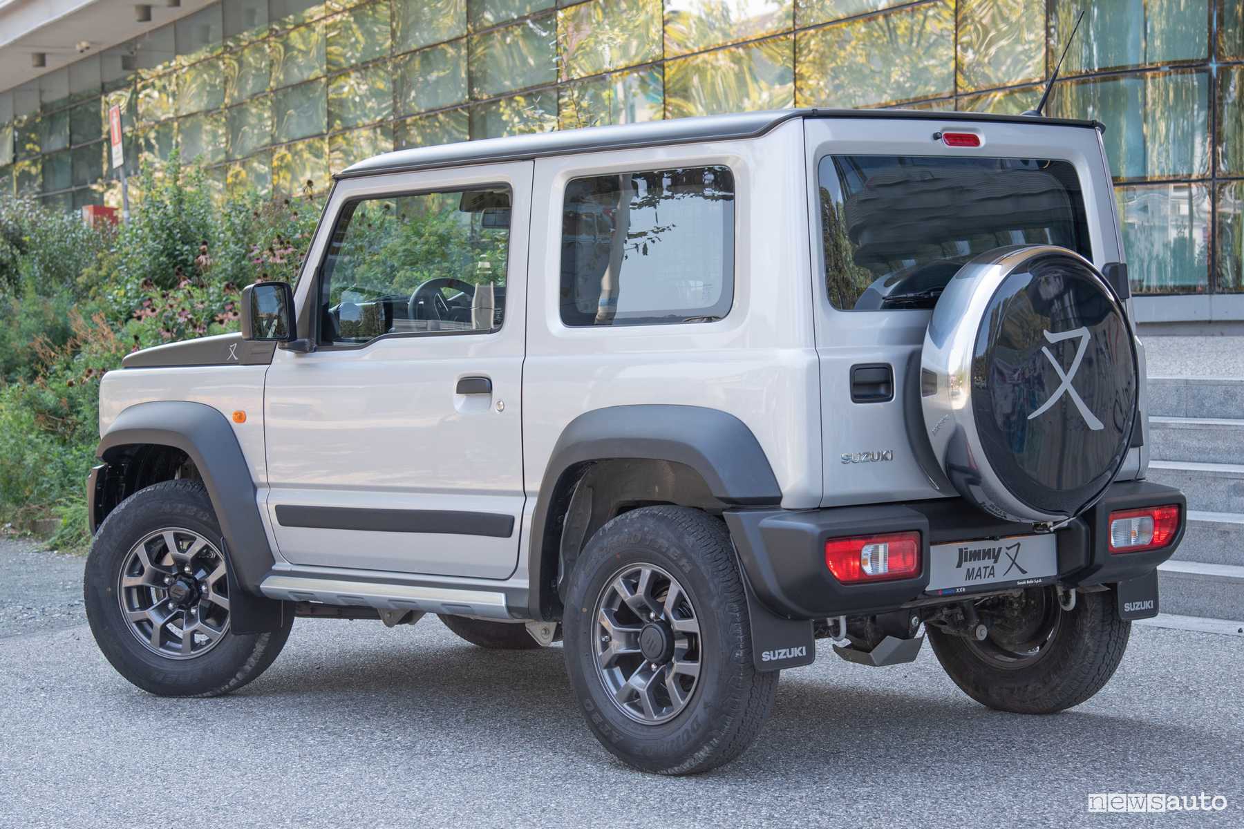 Suzuki Jimny Mata, serie limitata d'addio all'Europa, prezzo